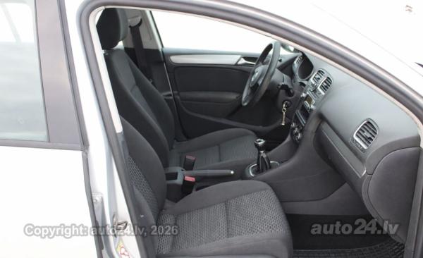 Grey Volkswagen Golf 2011 in Rapla, with an engine capacity of 1.40 L and mileage of 175 thousand km for 3695 €, photo 11 on AUTOMOTO.COM.LV