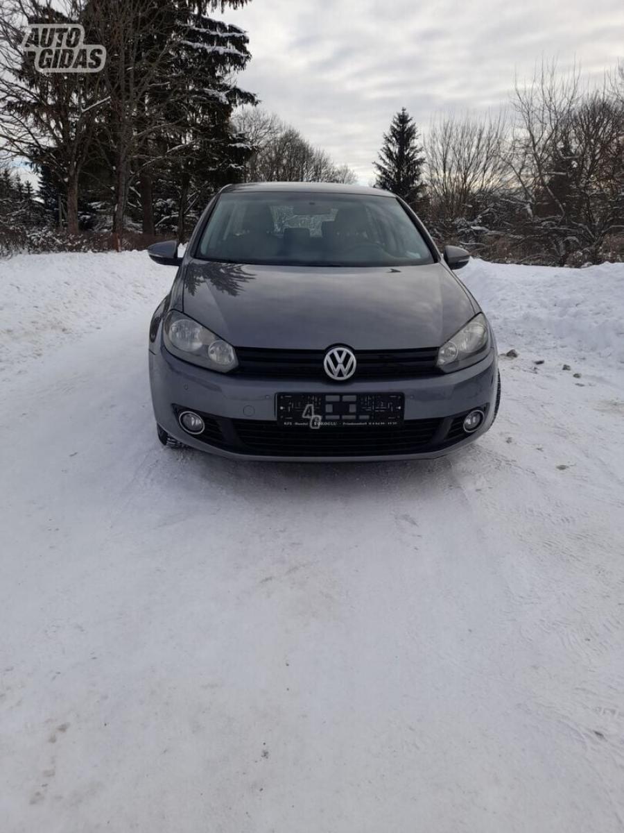 Grey Volkswagen Golf 2011 in Utena, with an engine capacity of 1.60 L and mileage of 220 thousand km for 4100 €, photo 8 on AUTOMOTO.COM.LV
