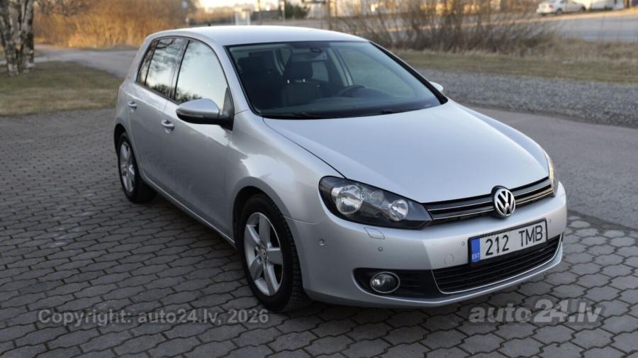 Pelēks Volkswagen Golf 2011 Tallina, ar dzinēja tilpumu 1.60 L un nobraukumu 243 tūkst. km par 4999 €, foto 4 vietnē AUTOMOTO.COM.LV