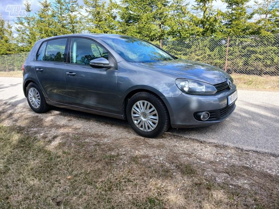Grey Volkswagen Golf 2011 in Utena, with an engine capacity of 1.60 L and mileage of 220 thousand km for 4500 €, photo 6 on AUTOMOTO.COM.LV