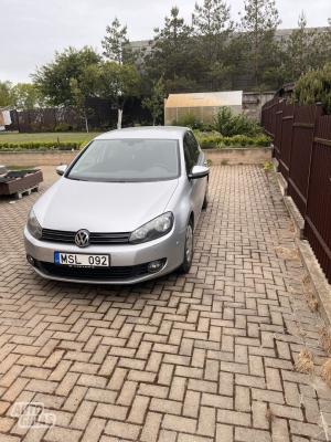 Grey Volkswagen Golf 2011 in Siauliai, with an engine capacity of 1.60 L and mileage of 256 thousand km for 3600 €, photo  on AUTOMOTO.COM.LV