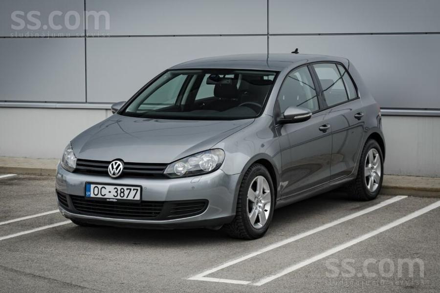 Grey Volkswagen Golf 2011 in Riga, with an engine capacity of 1.60 L and mileage of 0 thousand km for 5500 €, photo 1 on AUTOMOTO.COM.LV