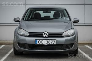 Grey Volkswagen Golf 2011 in Riga, with an engine capacity of 1.60 L and mileage of 0 thousand km for 5500 €, photo 3 on AUTOMOTO.COM.LV