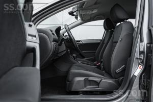 Grey Volkswagen Golf 2011 in Riga, with an engine capacity of 1.60 L and mileage of 0 thousand km for 5500 €, photo 9 on AUTOMOTO.COM.LV