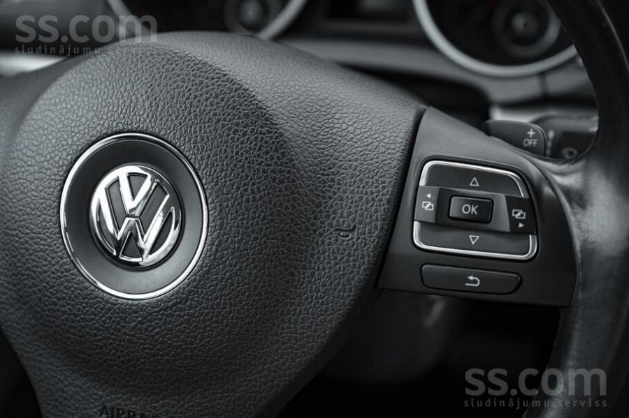 Grey Volkswagen Golf 2011 in Riga, with an engine capacity of 1.60 L and mileage of 0 thousand km for 5500 €, photo 18 on AUTOMOTO.COM.LV