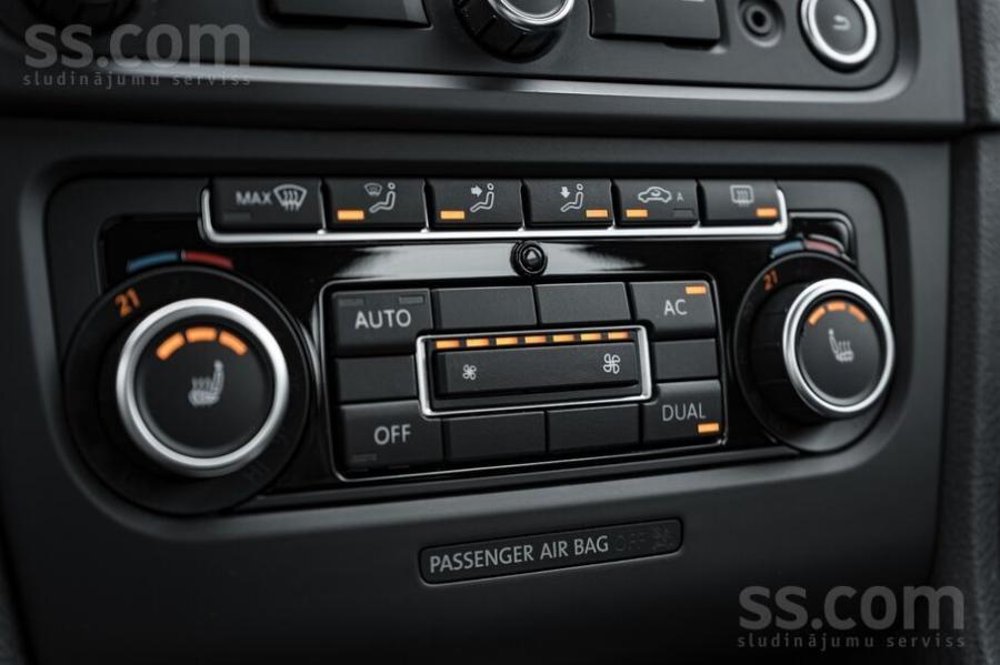 Grey Volkswagen Golf 2011 in Riga, with an engine capacity of 1.60 L and mileage of 0 thousand km for 5500 €, photo 22 on AUTOMOTO.COM.LV
