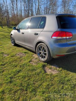 Pelēks Volkswagen Golf 2011 Tukums, ar dzinēja tilpumu 1.60 L un nobraukumu 278 tūkst. km par 4600 €, foto 12 vietnē AUTOMOTO.COM.LV