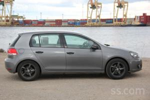 Pelēks Volkswagen Golf 2011 Rīga, ar dzinēja tilpumu 1.60 L un nobraukumu 301 tūkst. km par 2900 €, foto  vietnē AUTOMOTO.COM.LV