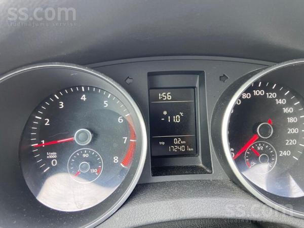 Grey Volkswagen Golf 2011 in Daugavpils, with an engine capacity of 1.20 L and mileage of 172 thousand km for 3250 €, photo 9 on AUTOMOTO.COM.LV