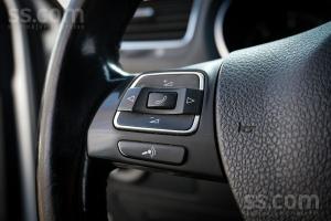 Pelēks Volkswagen Golf 2011 Rīga, ar dzinēja tilpumu 2.00 L un nobraukumu 333 tūkst. km par 4990 €, foto 7 vietnē AUTOMOTO.COM.LV