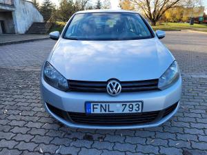 Grey Volkswagen Golf 2011 in Alytus, with an engine capacity of 1.60 L and mileage of 368 thousand km for 2900 €, photo 4 on AUTOMOTO.COM.LV