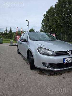 Pelēks Volkswagen Golf 2011 Rēzekne, ar dzinēja tilpumu 1.40 L un nobraukumu 332 tūkst. km par 2000 €, foto 12 vietnē AUTOMOTO.COM.LV