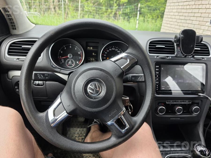 Pelēks Volkswagen Golf 2011 Rēzekne, ar dzinēja tilpumu 1.40 L un nobraukumu 332 tūkst. km par 2000 €, foto 14 vietnē AUTOMOTO.COM.LV