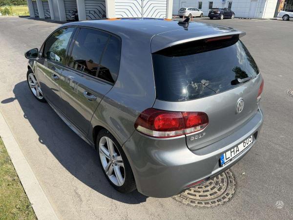 Grey Volkswagen Golf 2011 in Vilnius, with an engine capacity of 1.60 L and mileage of 227 thousand km for 4900 €, photo 7 on AUTOMOTO.COM.LV