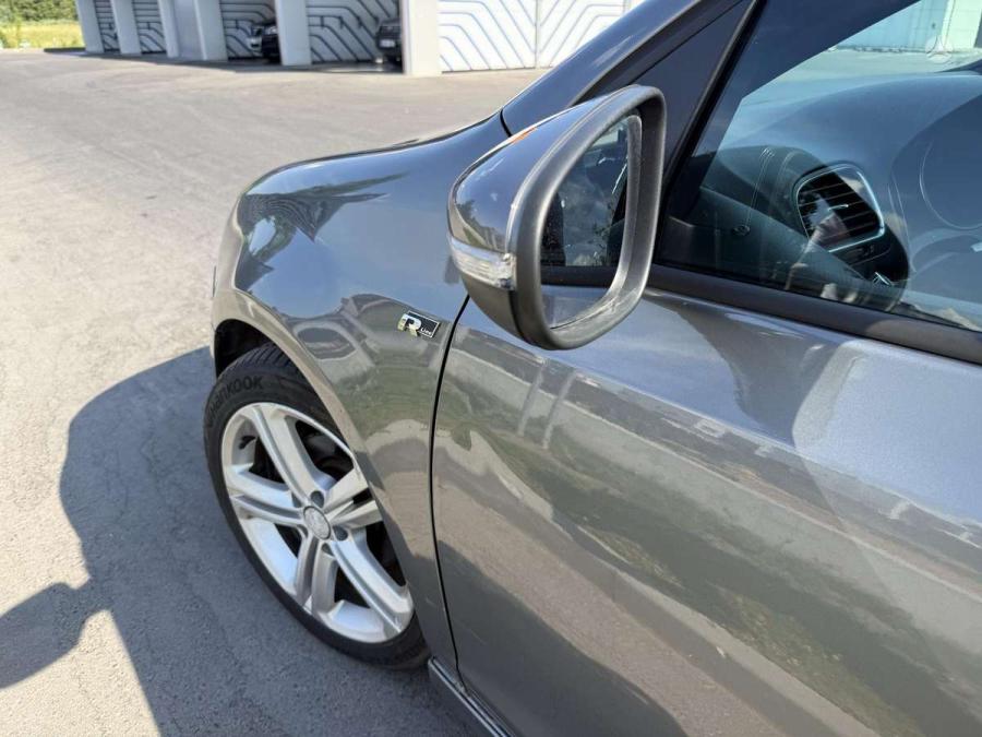 Pelēks Volkswagen Golf 2011 Viļņa, ar dzinēja tilpumu 1.60 L un nobraukumu 227 tūkst. km par 4900 €, foto 9 vietnē AUTOMOTO.COM.LV