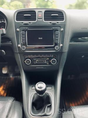 Pelēks Volkswagen Golf 2011 Cēsis, ar dzinēja tilpumu 2.00 L un nobraukumu 252 tūkst. km par 7500 €, foto 6 vietnē AUTOMOTO.COM.LV