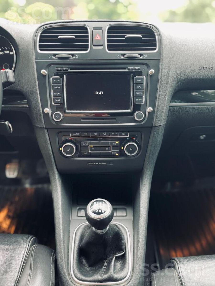 Pelēks Volkswagen Golf 2011 Cēsis, ar dzinēja tilpumu 2.00 L un nobraukumu 252 tūkst. km par 7500 €, foto 6 vietnē AUTOMOTO.COM.LV