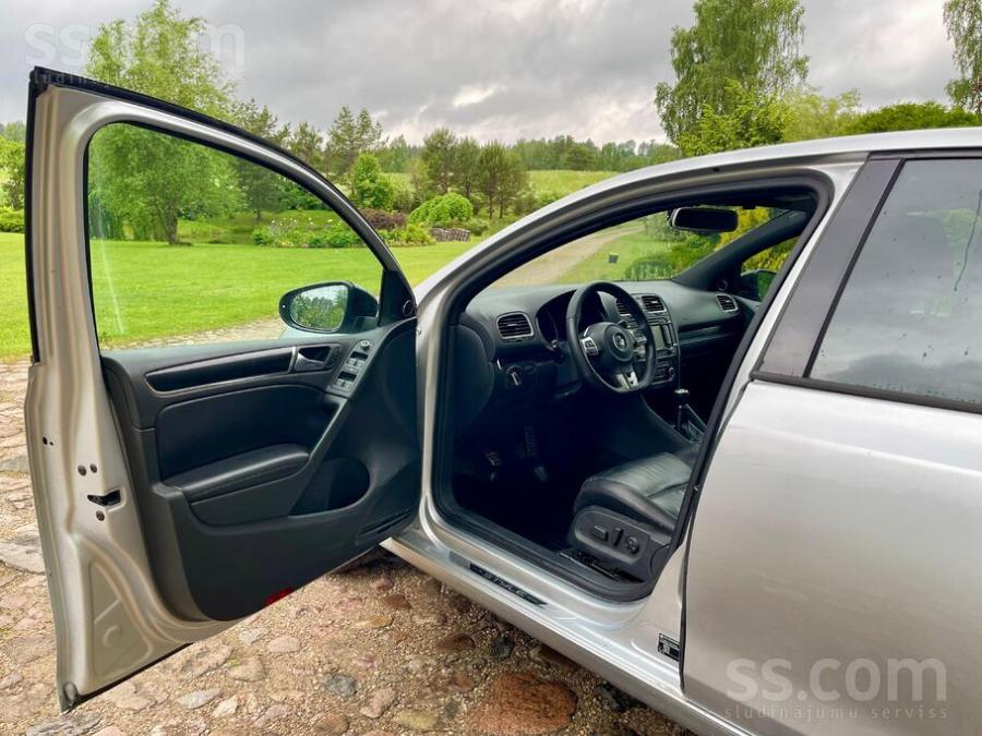 Pelēks Volkswagen Golf 2011 Cēsis, ar dzinēja tilpumu 2.00 L un nobraukumu 252 tūkst. km par 7500 €, foto 8 vietnē AUTOMOTO.COM.LV