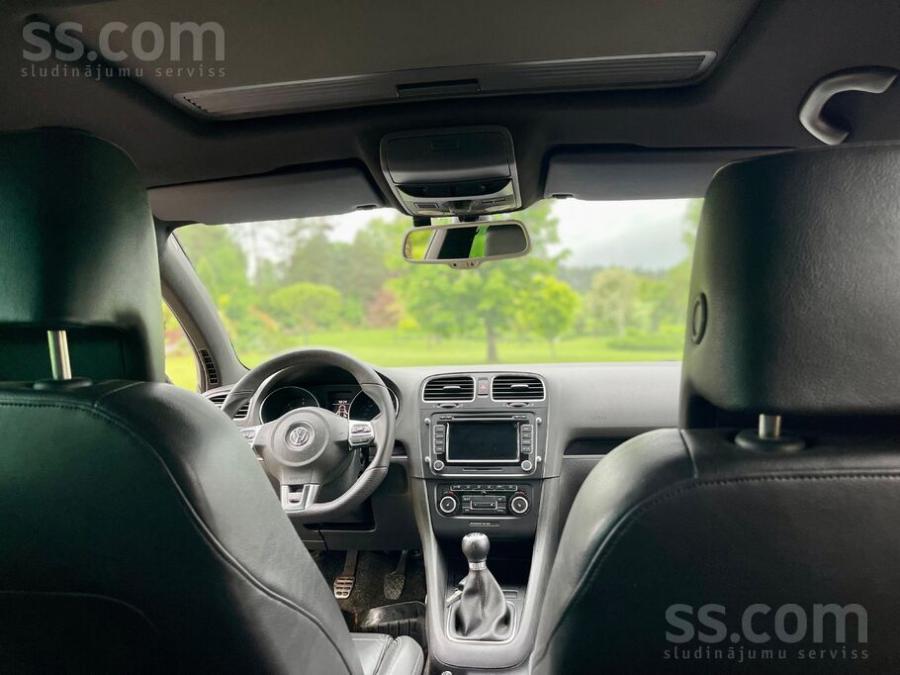 Pelēks Volkswagen Golf 2011 Cēsis, ar dzinēja tilpumu 2.00 L un nobraukumu 252 tūkst. km par 7500 €, foto 10 vietnē AUTOMOTO.COM.LV