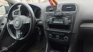 Pelēks Volkswagen Golf 2011 Viļņa, ar dzinēja tilpumu 1.60 L un nobraukumu 225 tūkst. km par 3200 €, foto 8 vietnē AUTOMOTO.COM.LV