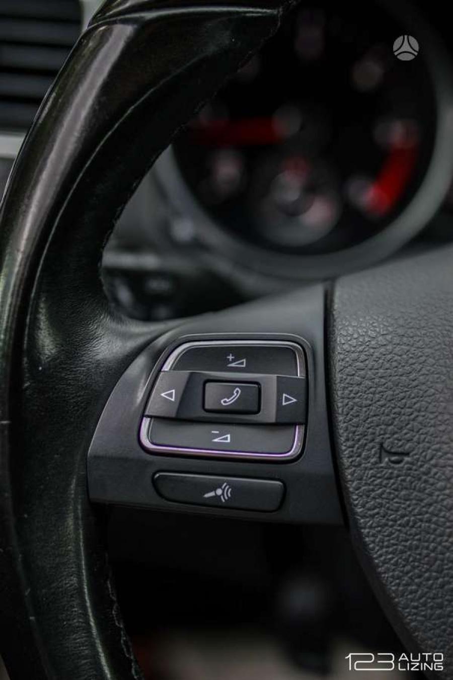 Pelēks Volkswagen Golf 2011 Kretinga, ar dzinēja tilpumu 2.00 L un nobraukumu 209 tūkst. km par 6350 €, foto 20 vietnē AUTOMOTO.COM.LV