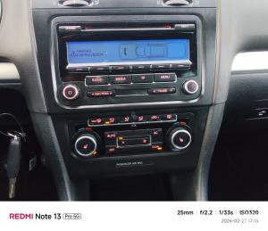 Grey Volkswagen Golf 2011 in Ramuciai, with an engine capacity of 1.60 L and mileage of 214 thousand km for 4350 €, photo 15 on AUTOMOTO.COM.LV