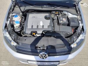 Grey Volkswagen Golf 2011 in Ramuciai, with an engine capacity of 1.60 L and mileage of 214 thousand km for 4350 €, photo 20 on AUTOMOTO.COM.LV