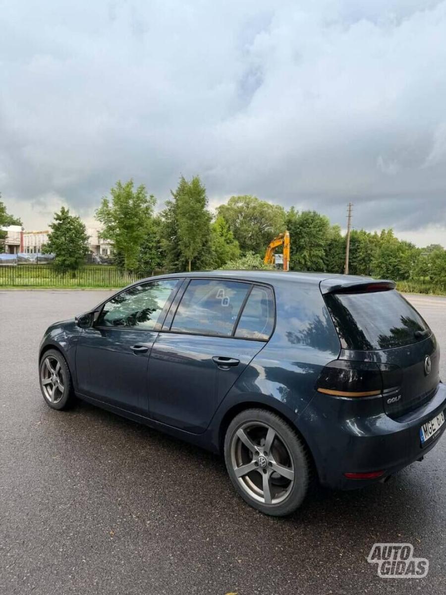 Pelēks Volkswagen Golf 2011 Kauņa, ar dzinēja tilpumu 1.60 L un nobraukumu 251 tūkst. km par 4500 €, foto 8 vietnē AUTOMOTO.COM.LV