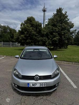 Pelēks Volkswagen Golf 2011 Kauņa, ar dzinēja tilpumu 1.60 L un nobraukumu 310 tūkst. km par 4500 €, foto 3 vietnē AUTOMOTO.COM.LV