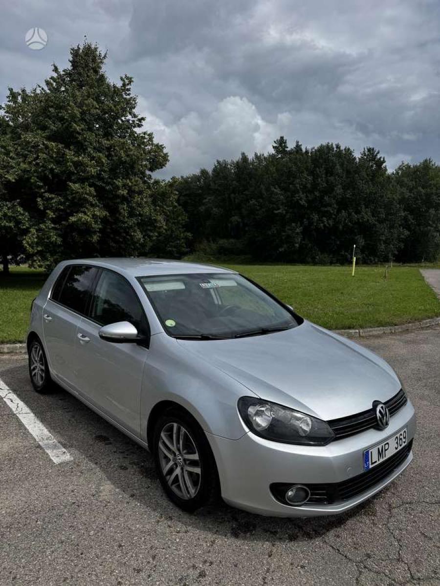 Pelēks Volkswagen Golf 2011 Kauņa, ar dzinēja tilpumu 1.60 L un nobraukumu 310 tūkst. km par 4500 €, foto 4 vietnē AUTOMOTO.COM.LV
