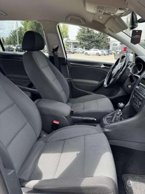 Pelēks Volkswagen Golf 2011 Kauņa, ar dzinēja tilpumu 1.60 L un nobraukumu 310 tūkst. km par 4500 €, foto 21 vietnē AUTOMOTO.COM.LV