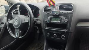 Grey Volkswagen Golf 2011 in Vilnius, with an engine capacity of 1.60 L and mileage of 225 thousand km for 2900 €, photo 8 on AUTOMOTO.COM.LV