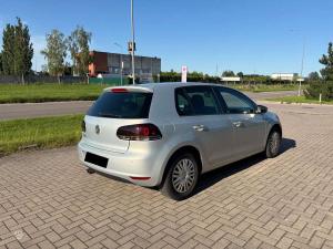 Pelēks Volkswagen Golf 2011 Alīta, ar dzinēja tilpumu 1.97 L un nobraukumu 283 tūkst. km par 5200 €, foto 10 vietnē AUTOMOTO.COM.LV