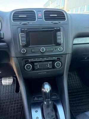 Pelēks Volkswagen Golf 2011 Alīta, ar dzinēja tilpumu 1.97 L un nobraukumu 283 tūkst. km par 5200 €, foto 13 vietnē AUTOMOTO.COM.LV