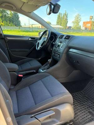 Pelēks Volkswagen Golf 2011 Alīta, ar dzinēja tilpumu 1.97 L un nobraukumu 283 tūkst. km par 5200 €, foto 18 vietnē AUTOMOTO.COM.LV