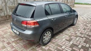 Grey Volkswagen Golf 2011 in Vilnius, with an engine capacity of 1.60 L and mileage of 225 thousand km for 2900 €, photo 5 on AUTOMOTO.COM.LV