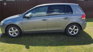 Grey Volkswagen Golf 2011 in Vilnius, with an engine capacity of 1.20 L and mileage of 217 thousand km for 2200 €, photo 4 on AUTOMOTO.COM.LV