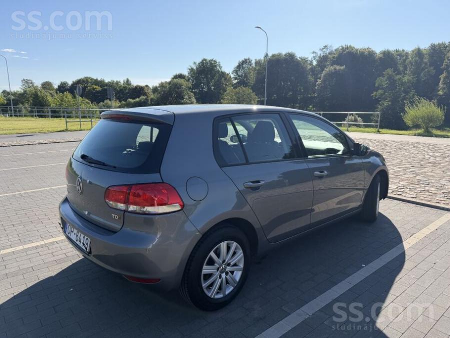 Pelēks Volkswagen Golf 2011 Rēzekne, ar dzinēja tilpumu 1.60 L un nobraukumu 0 tūkst. km par 4450 €, foto 9 vietnē AUTOMOTO.COM.LV