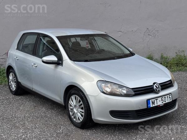 Pelēks Volkswagen Golf 2011 Rīga, ar dzinēja tilpumu 1.60 L un nobraukumu 221 tūkst. km par 2490 €, foto 1 vietnē AUTOMOTO.COM.LV