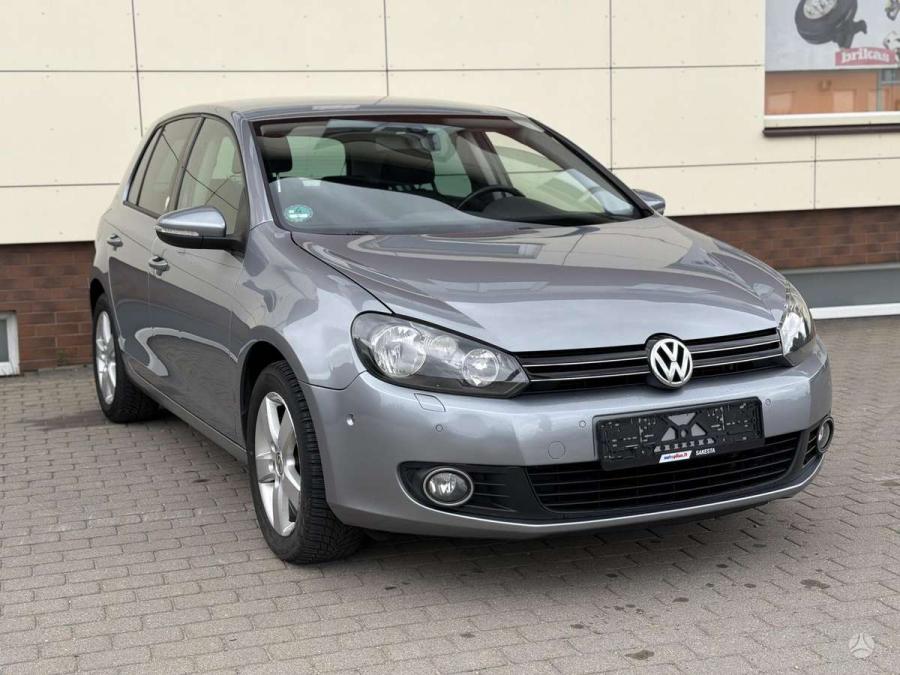 Pelēks Volkswagen Golf 2011 Kretinga, ar dzinēja tilpumu 1.20 L un nobraukumu 237 tūkst. km par 4200 €, foto 5 vietnē AUTOMOTO.COM.LV