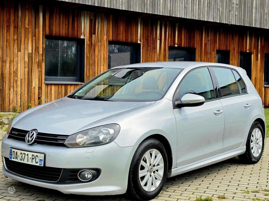 Pelēks Volkswagen Golf 2011 Tauragė, ar dzinēja tilpumu 1.60 L un nobraukumu 275 tūkst. km par 4300 €, foto 3 vietnē AUTOMOTO.COM.LV