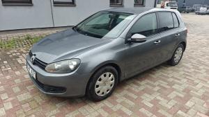 Pelēks Volkswagen Golf 2011 Viļņa, ar dzinēja tilpumu 1.60 L un nobraukumu 225 tūkst. km par 2900 €, foto 3 vietnē AUTOMOTO.COM.LV