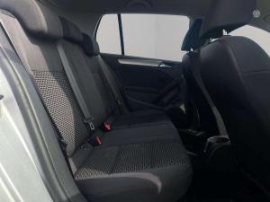 Grey Volkswagen Golf 2011 in Kaunas, with an engine capacity of 1.20 L and mileage of 252 thousand km for 4999 €, photo 10 on AUTOMOTO.COM.LV