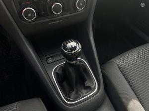 Grey Volkswagen Golf 2011 in Kaunas, with an engine capacity of 1.20 L and mileage of 252 thousand km for 4999 €, photo 16 on AUTOMOTO.COM.LV