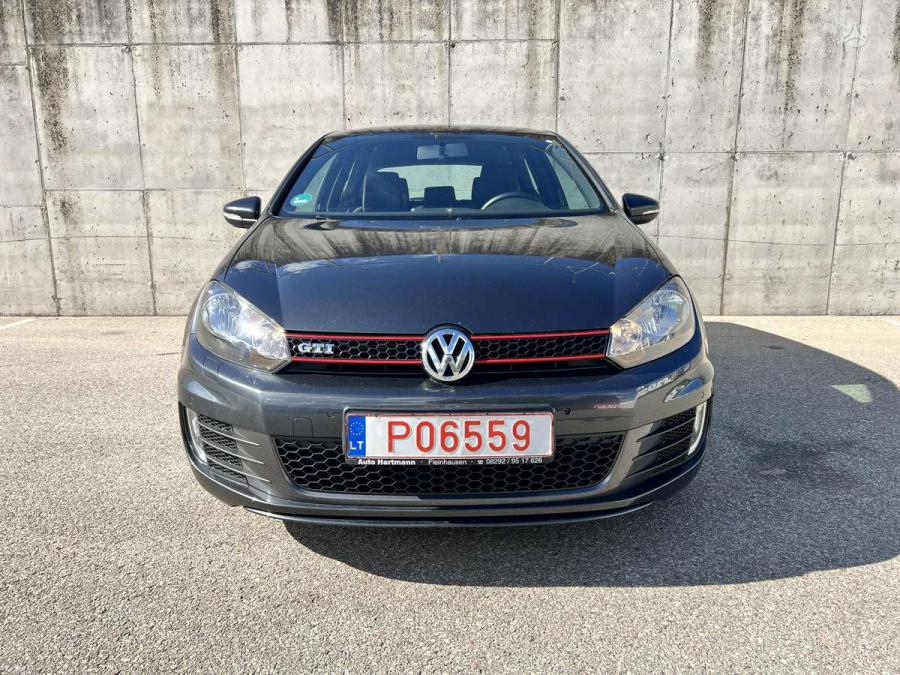 Grey Volkswagen Golf 2011 in Vilnius, with an engine capacity of 1.98 L and mileage of 234 thousand km for 5999 €, photo 7 on AUTOMOTO.COM.LV