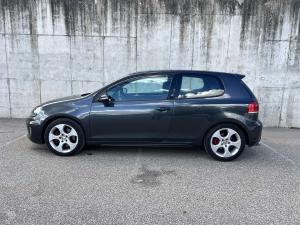 Grey Volkswagen Golf 2011 in Vilnius, with an engine capacity of 1.98 L and mileage of 234 thousand km for 5999 €, photo 9 on AUTOMOTO.COM.LV