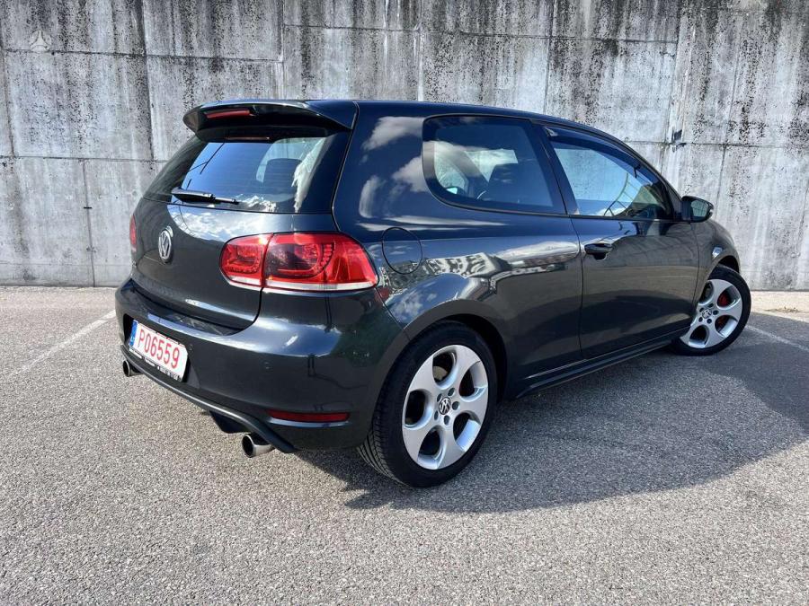 Grey Volkswagen Golf 2011 in Vilnius, with an engine capacity of 1.98 L and mileage of 234 thousand km for 5999 €, photo 11 on AUTOMOTO.COM.LV
