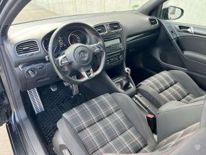Grey Volkswagen Golf 2011 in Vilnius, with an engine capacity of 1.98 L and mileage of 234 thousand km for 5999 €, photo 14 on AUTOMOTO.COM.LV