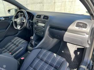Grey Volkswagen Golf 2011 in Vilnius, with an engine capacity of 1.98 L and mileage of 234 thousand km for 5999 €, photo 20 on AUTOMOTO.COM.LV