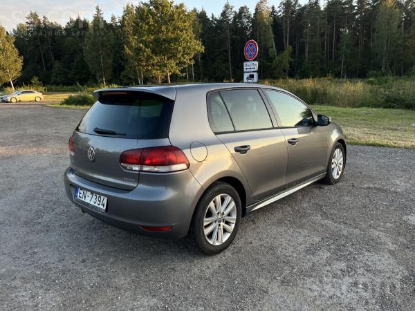 Pelēks Volkswagen Golf 2011 Jelgava, ar dzinēja tilpumu 1.60 L un nobraukumu 370 tūkst. km par 2500 €, foto 4 vietnē AUTOMOTO.COM.LV